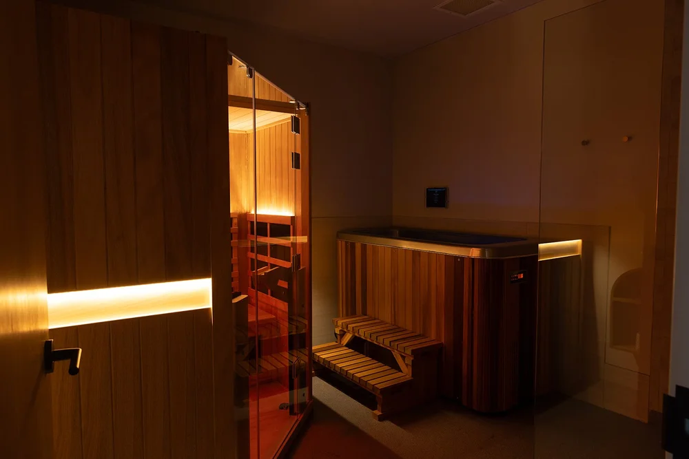 East Cobb | Pause Studio - Infrared Sauna, Contrast Therapy, Flotation Therapy, IV Drip and More
