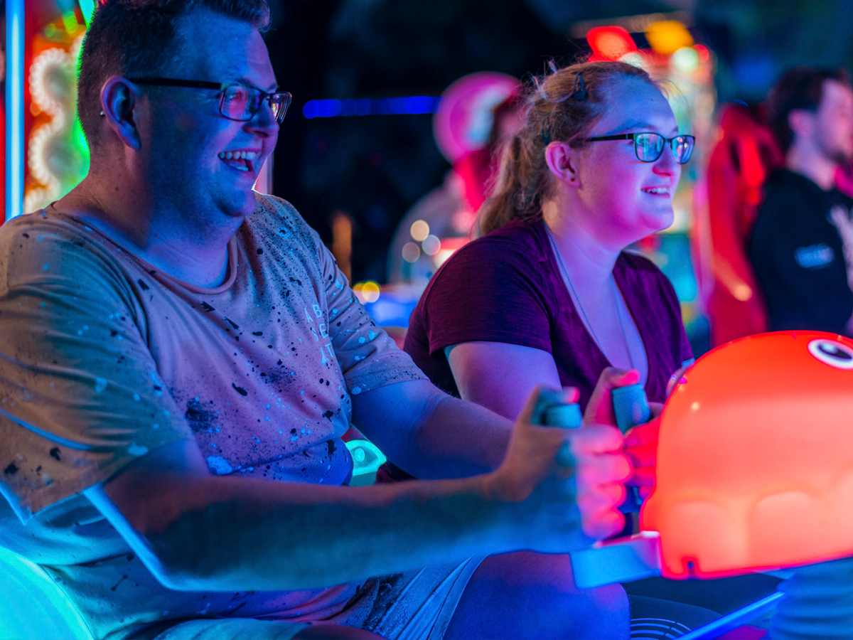 Laser Tag, Arcade, VR, Party Venue | Megazone