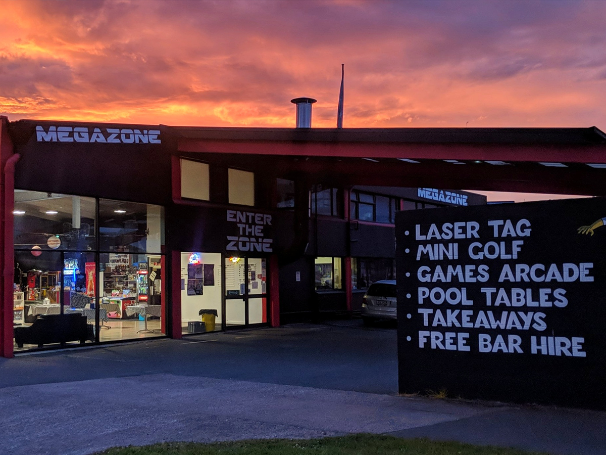 Laser Tag, Arcade, VR, Party Venue | Megazone