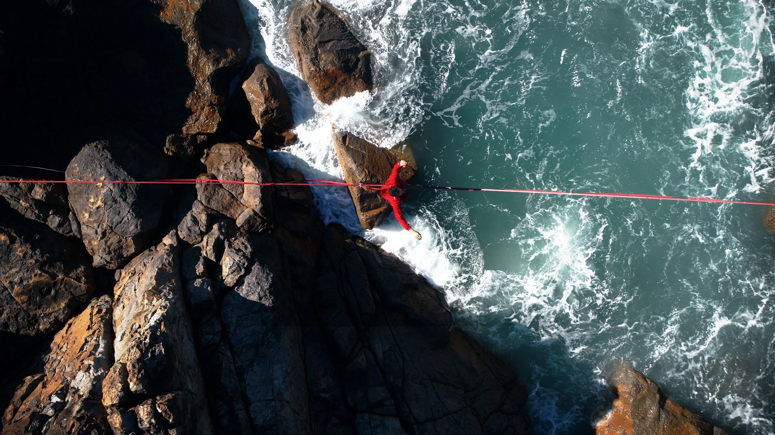 Sustainable, high performing membranes for outdoor wear | dimpora