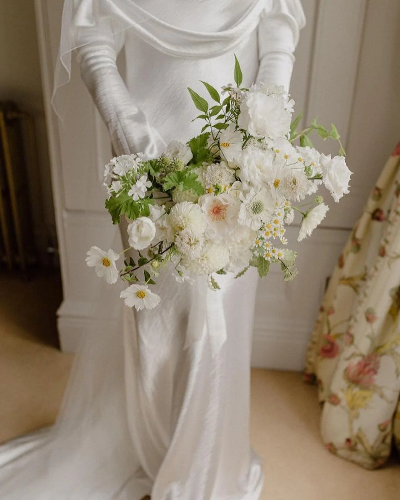 Boho Wedding Flowers at the Mount Without, Bristol — The Petal Emporium ...