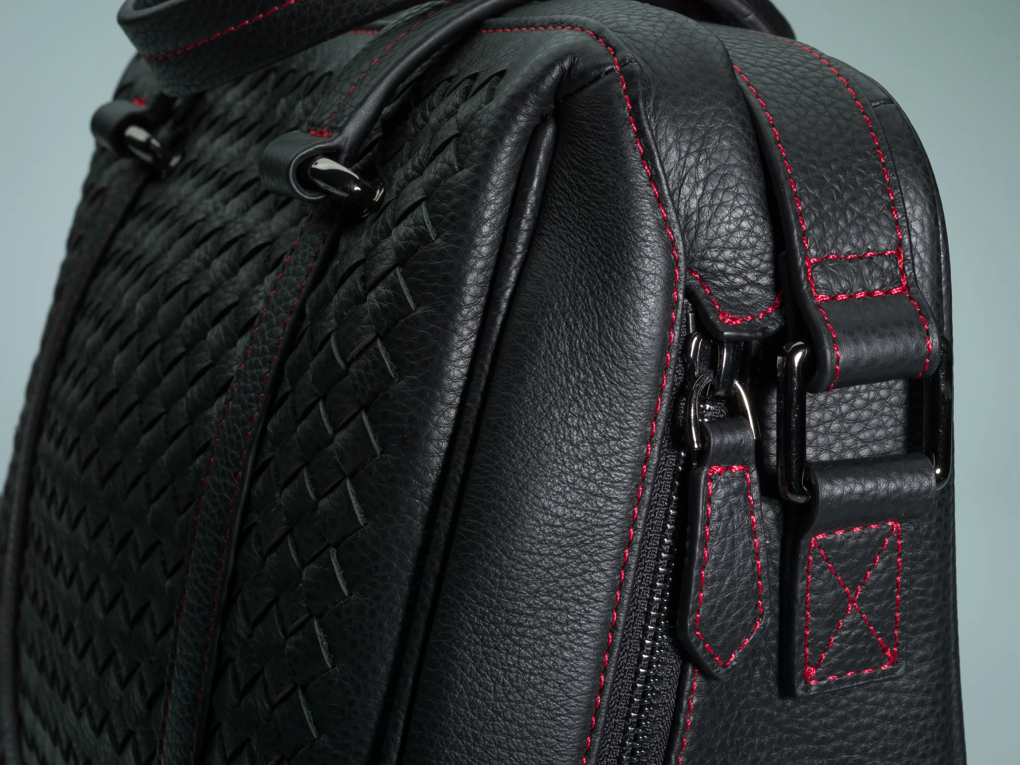 Vi Vante Handmade Leather Camera Bags and Straps