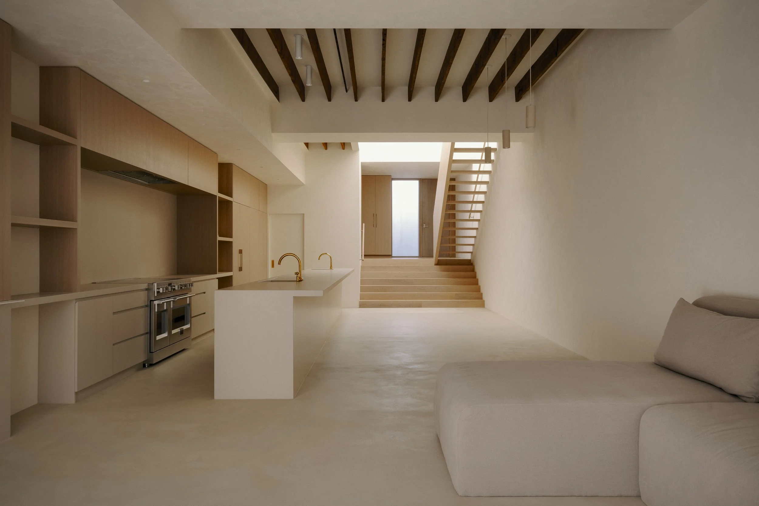 Junction Semi — StudioAC