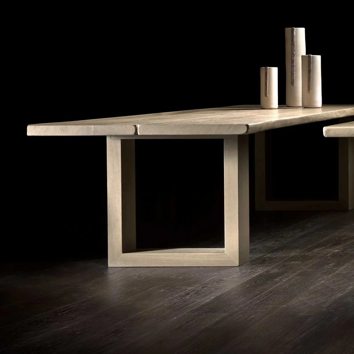 Table L620 - U Shape Base — Artitalia Group