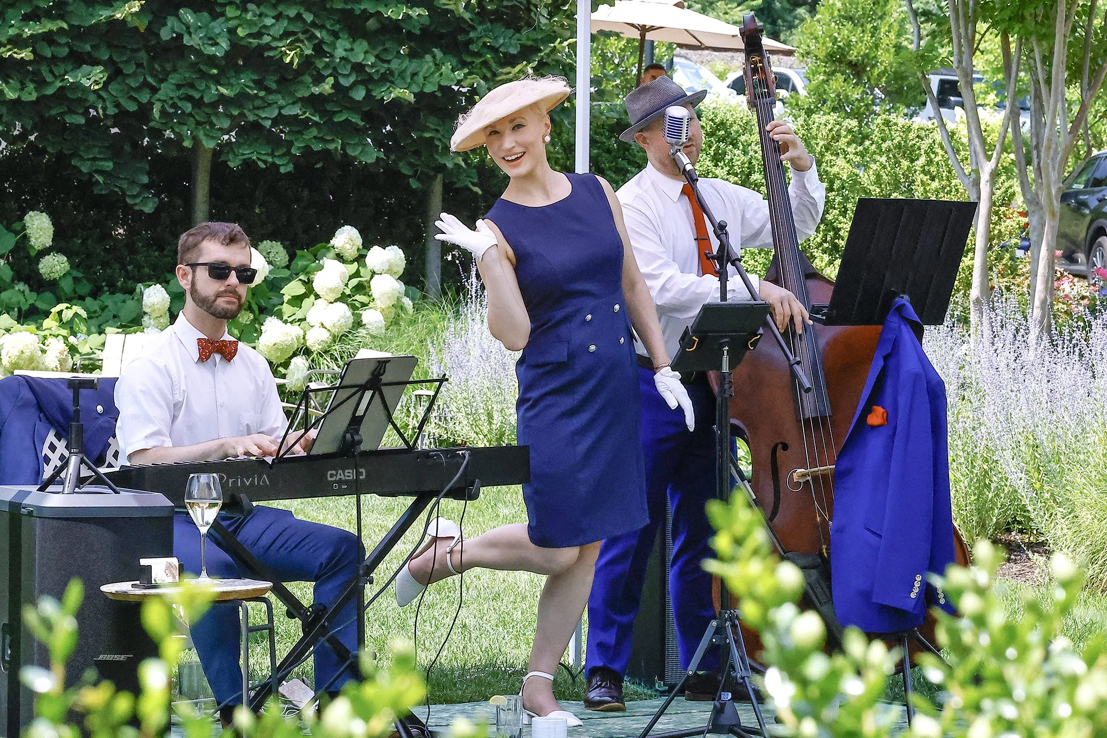 House Party Music - Jazz Trio — Fleur Seule