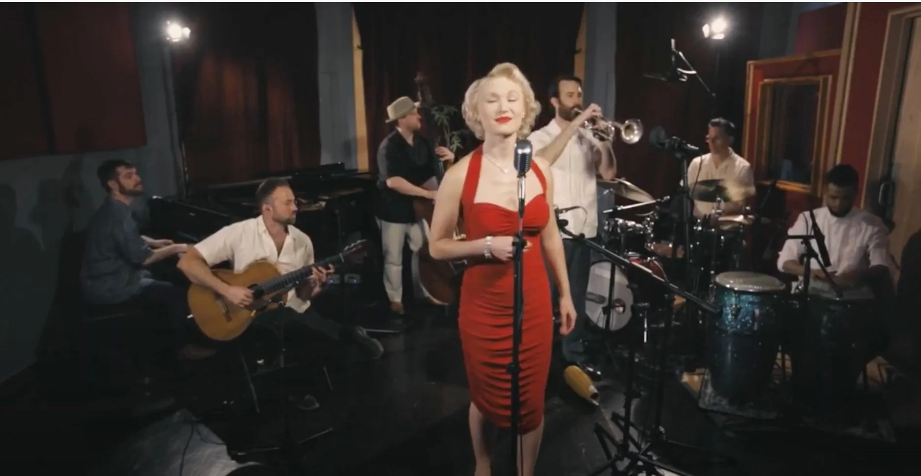 Video Gallery — Fleur Seule