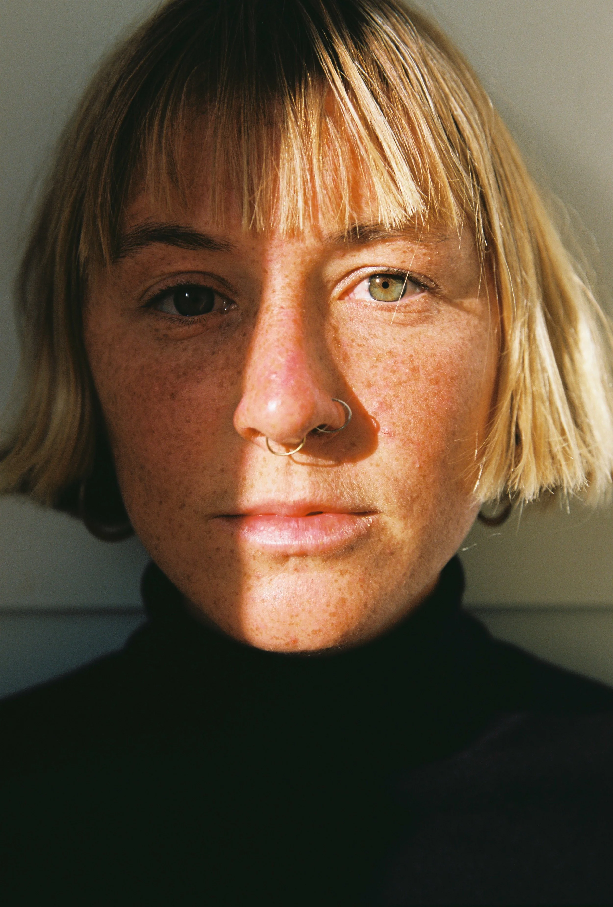 About — Capucine Merlant