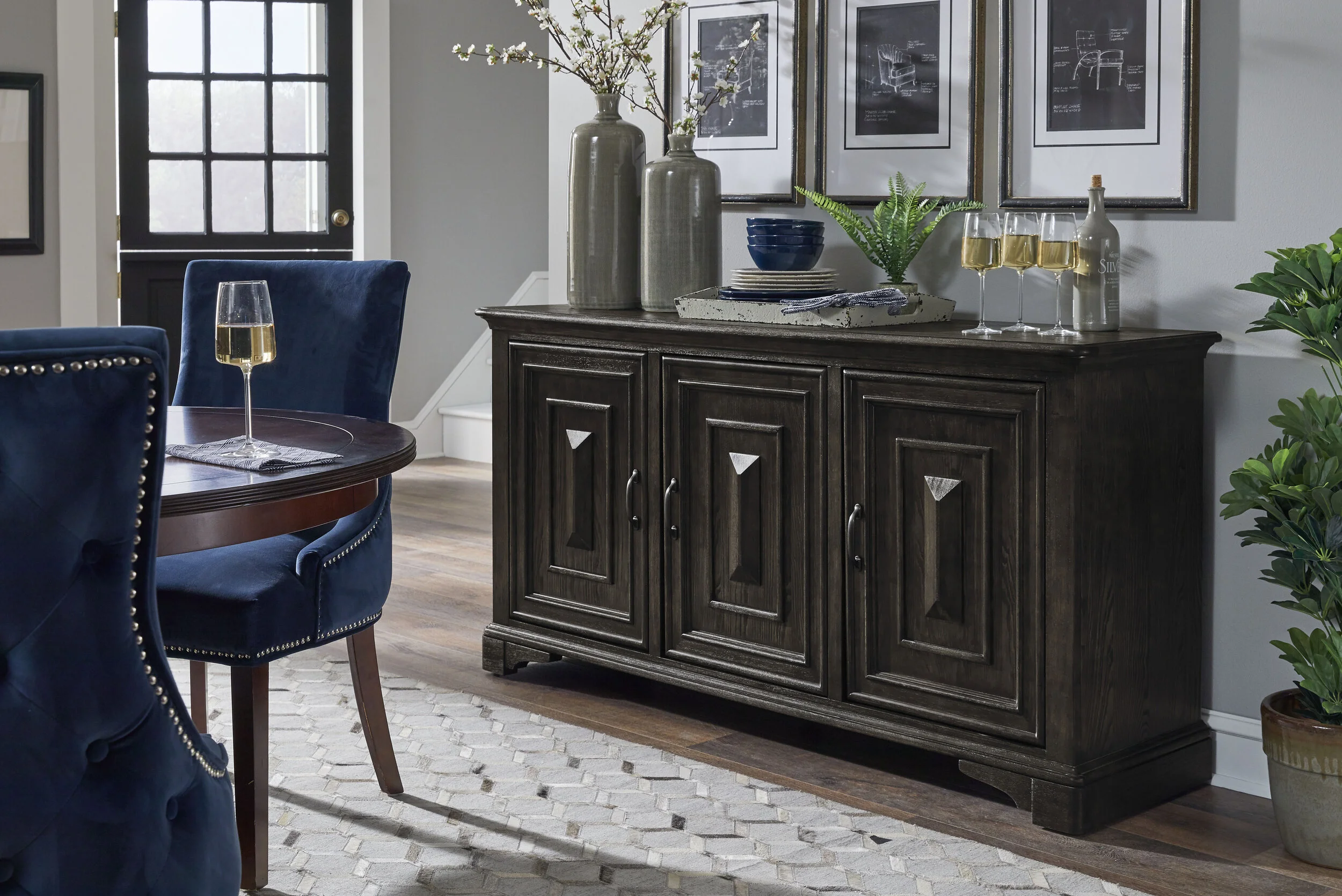 Hans Accent Console — Northridge Home