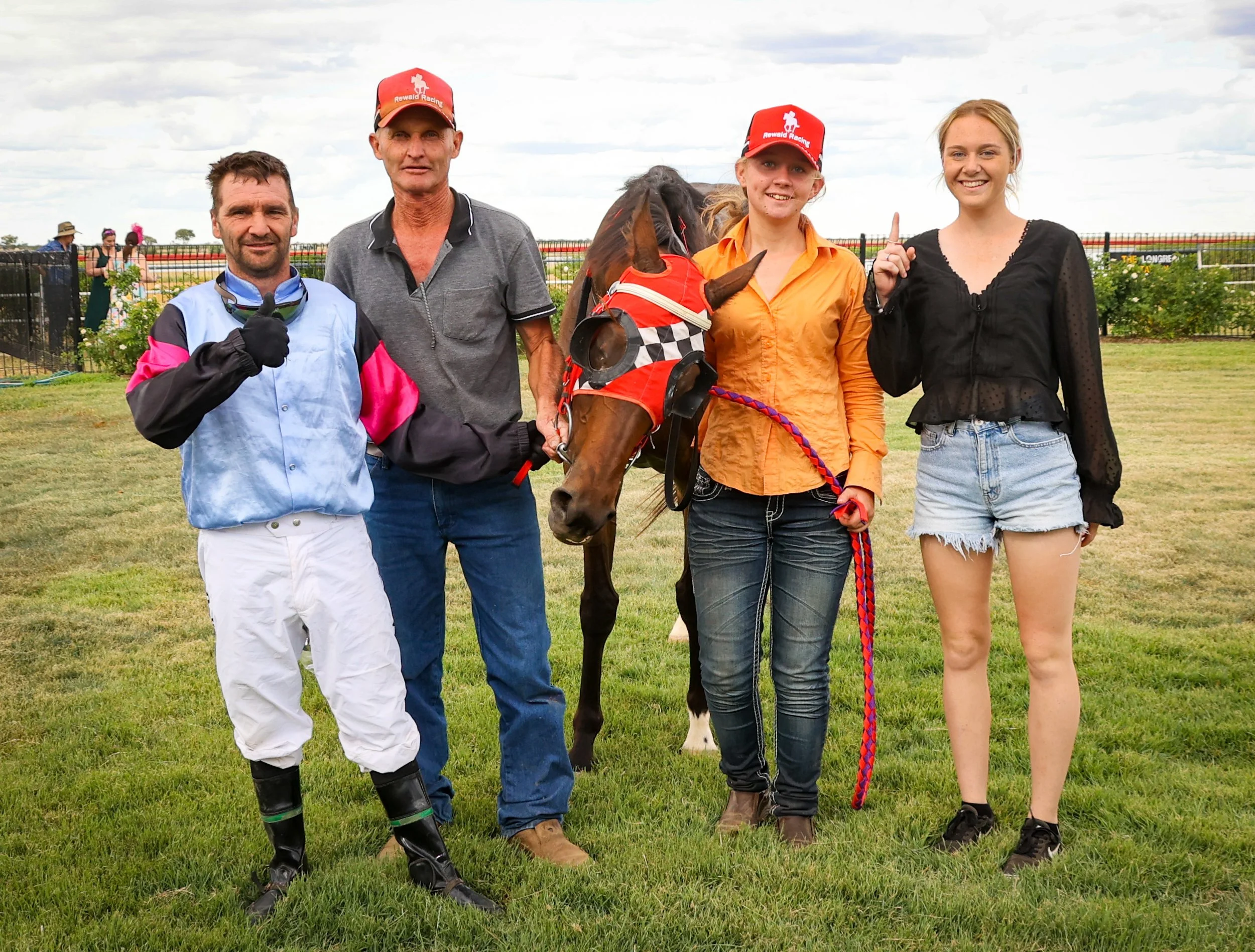 PRYDE’S EASIFEED COUNTRY TRAINER OF THE MONTH NOVEMBER 2022 — JOHN TAPP ...