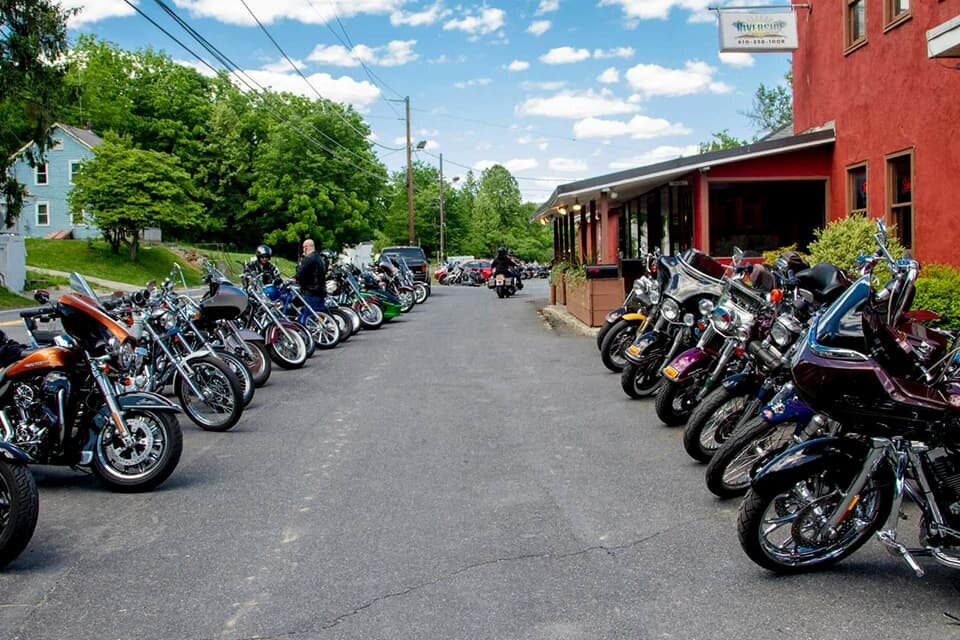 Riverside Barr & Grill