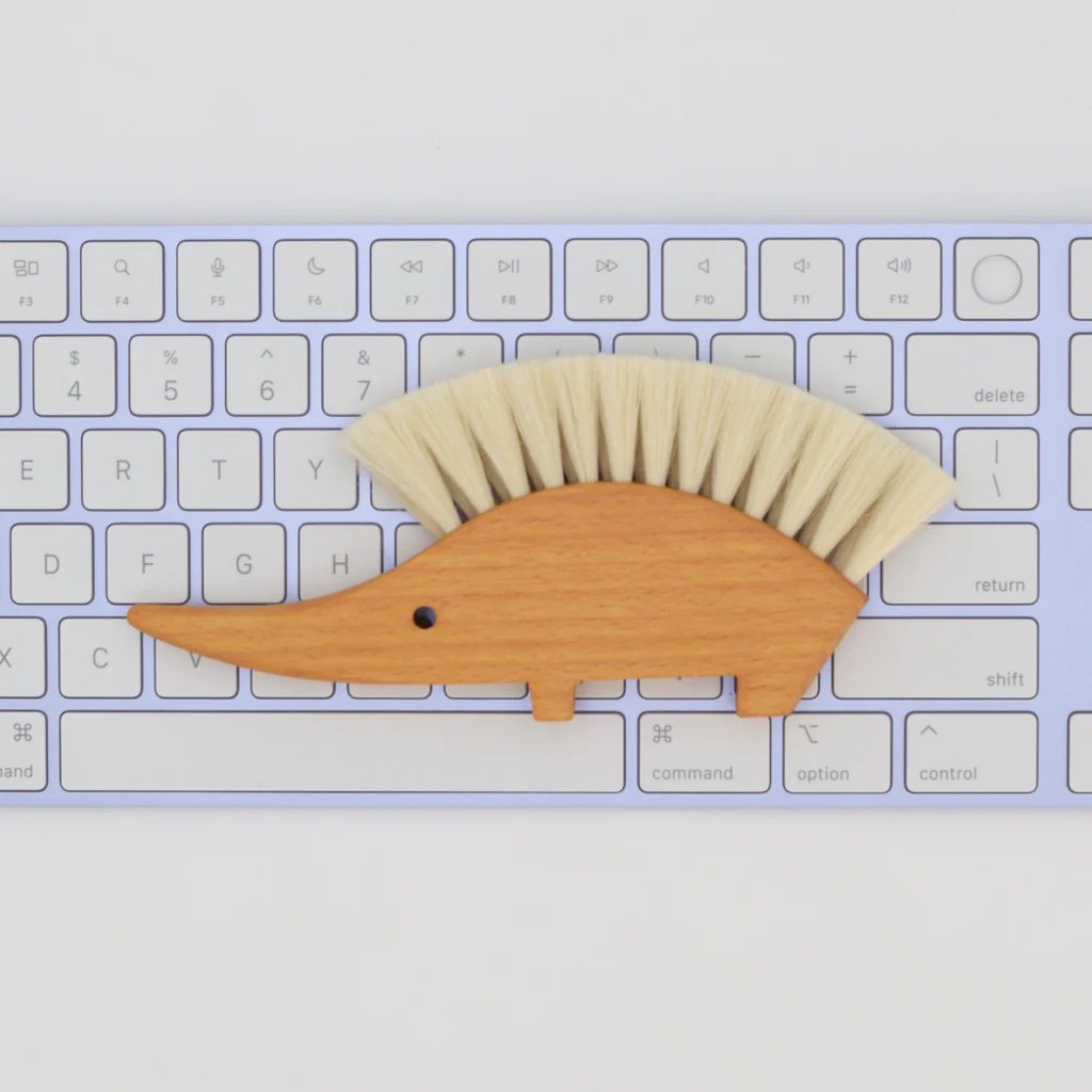 Hedgehog Duster — Cargo Inc