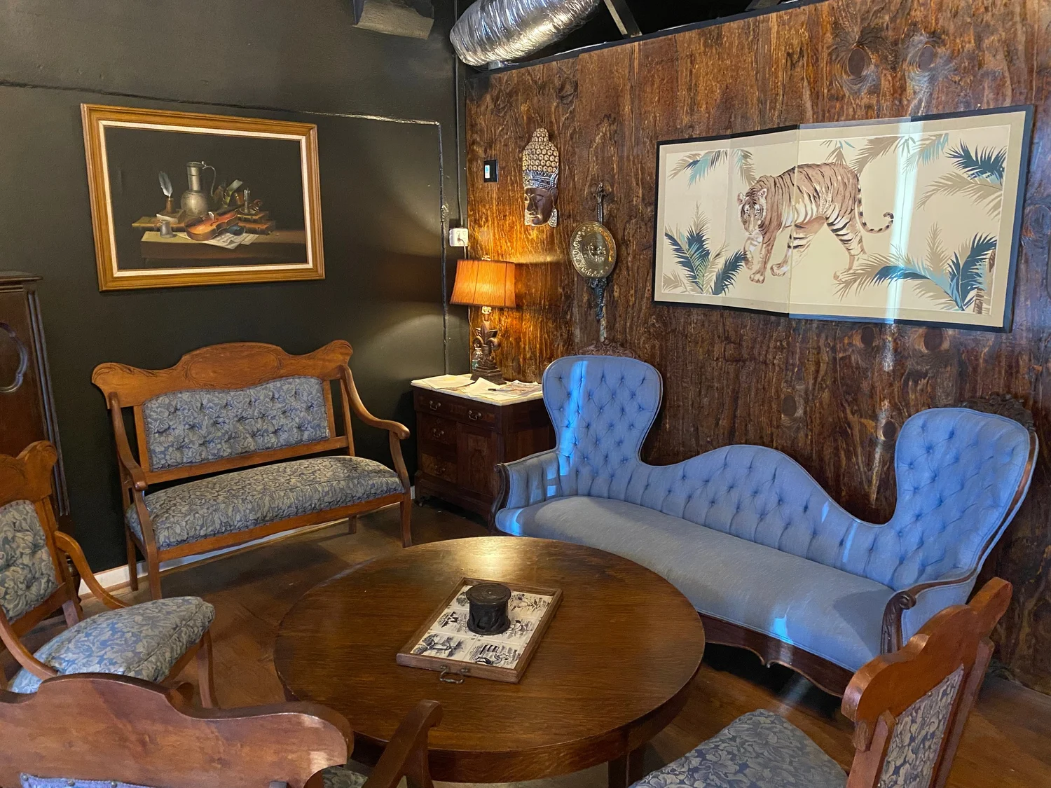New bar, The Mullet, set to open downtown: Business in the front, party ...