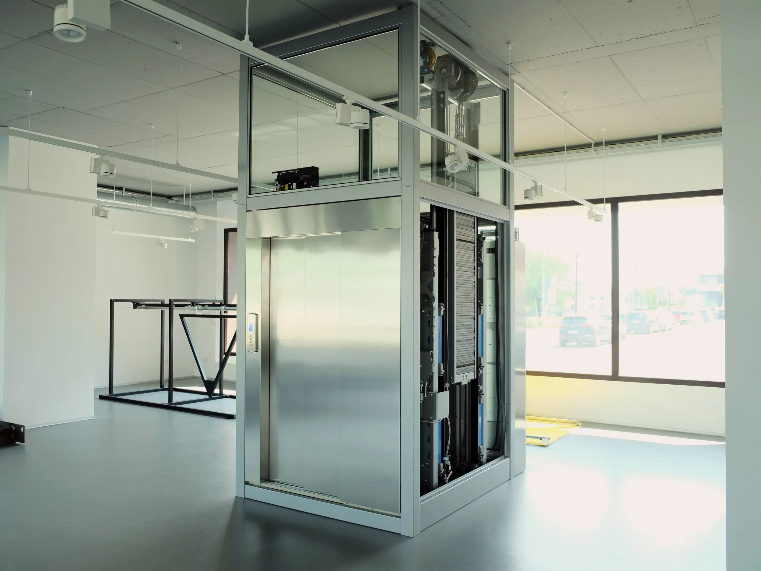 The Ironlev® elevator — IronLev
