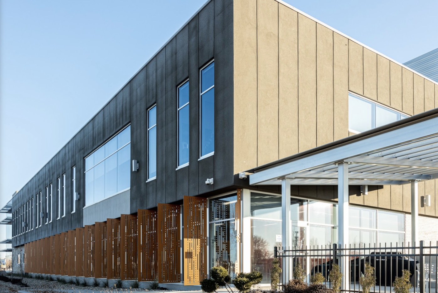 Steel Buildings for all Sizes — Raeco Builders // Custom buildings ...