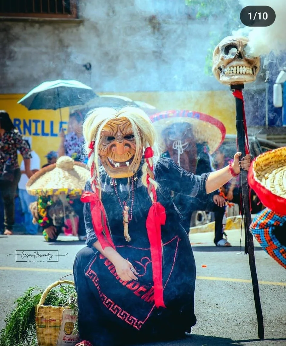 trac tecuanes — Danza UNAM
