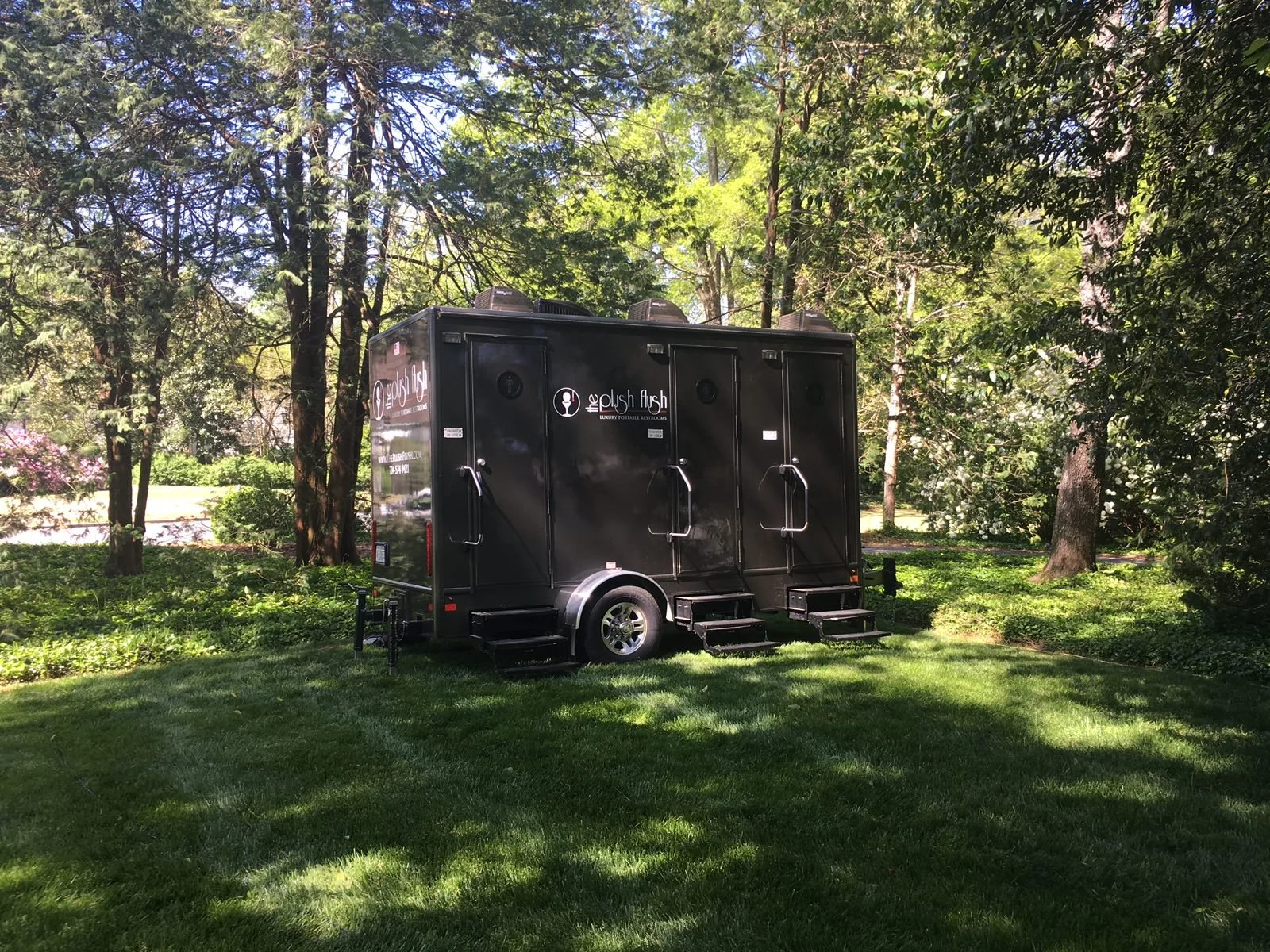 Portable bathrooms for weddings 60 photos - Astyledwedding.com