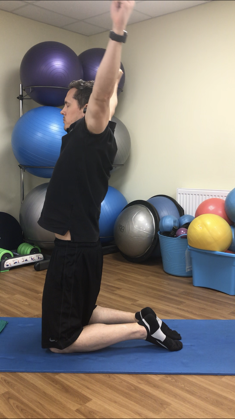 Tight shoulders? Fix with 5 step daily stretch routine — Physio Effect