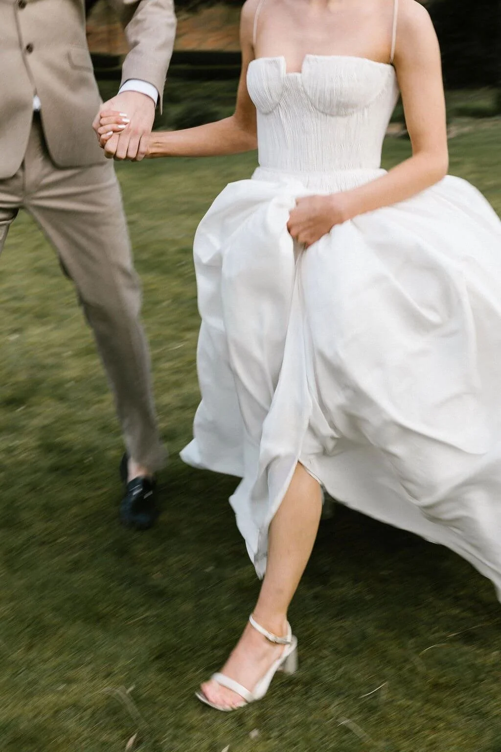 Danielle Victoria - UK Editorial Wedding Photographer