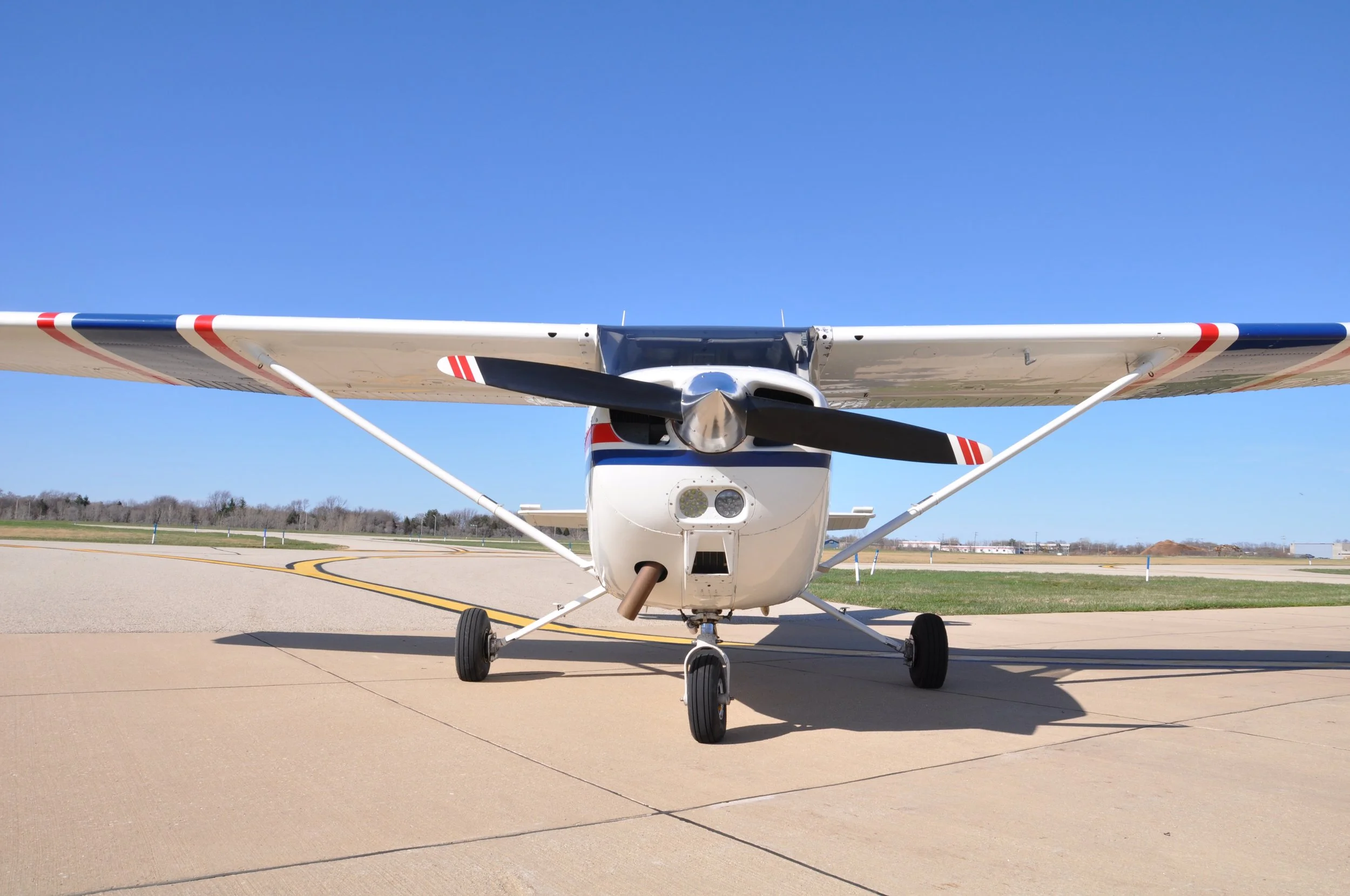 1977 CESSNA 172N — AKC AVIATION