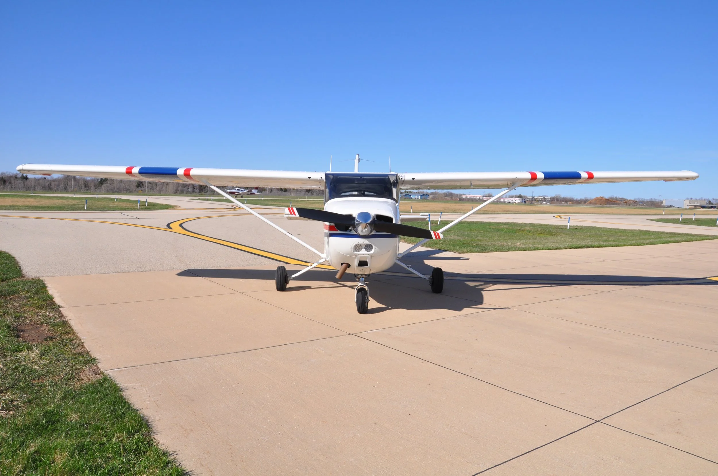 1977 CESSNA 172N — AKC AVIATION