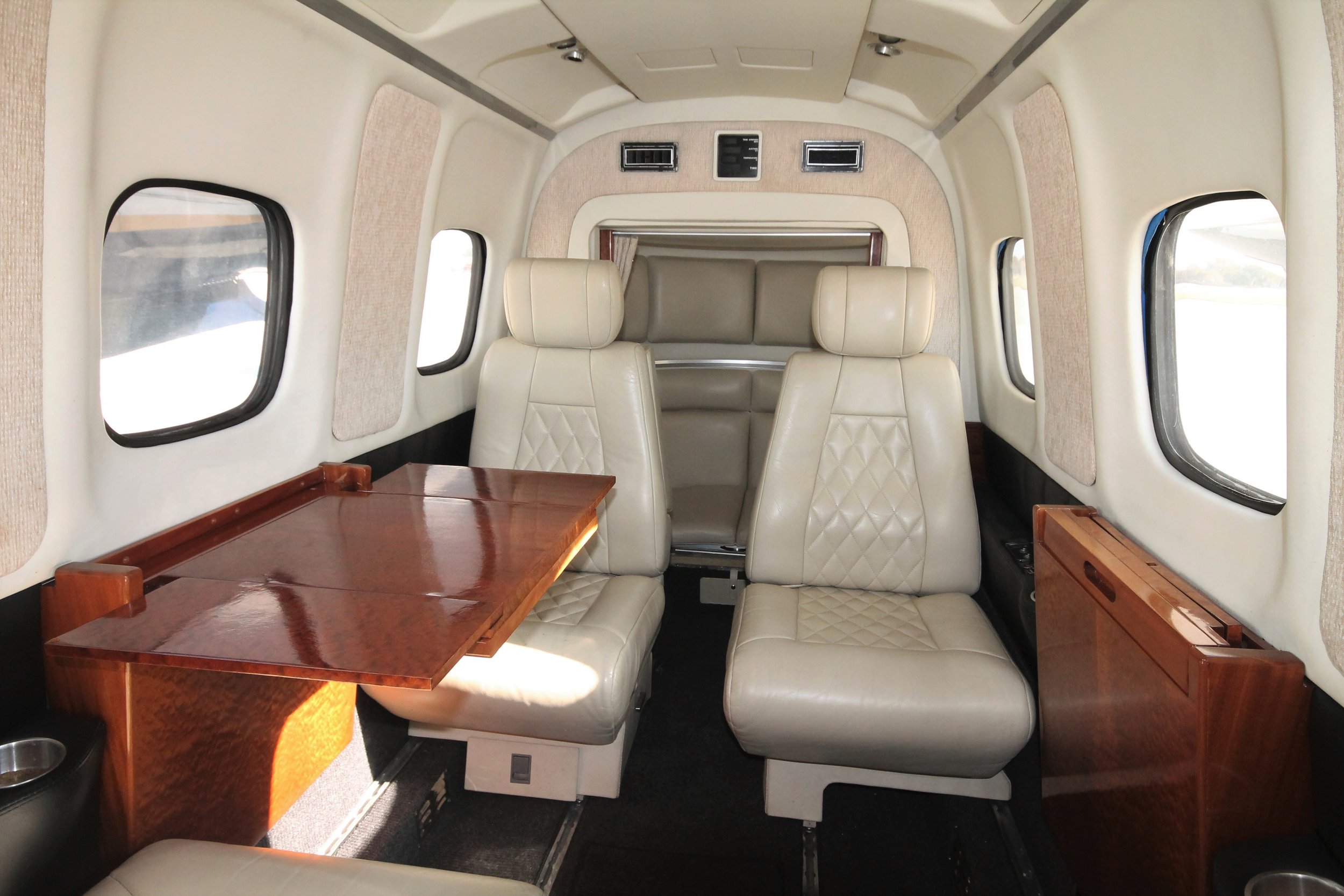 1981 Twin Commander 1000 For Sale — AKC AVIATION