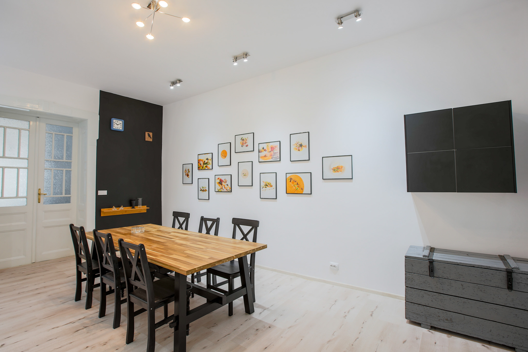 Cozy Apartment — Amazing Apartments