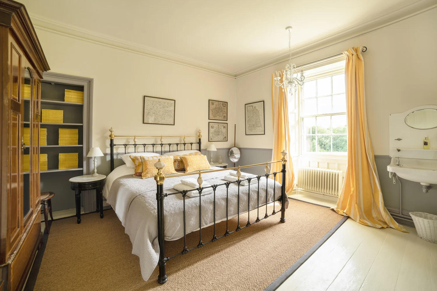 Gallery — Healey Hall