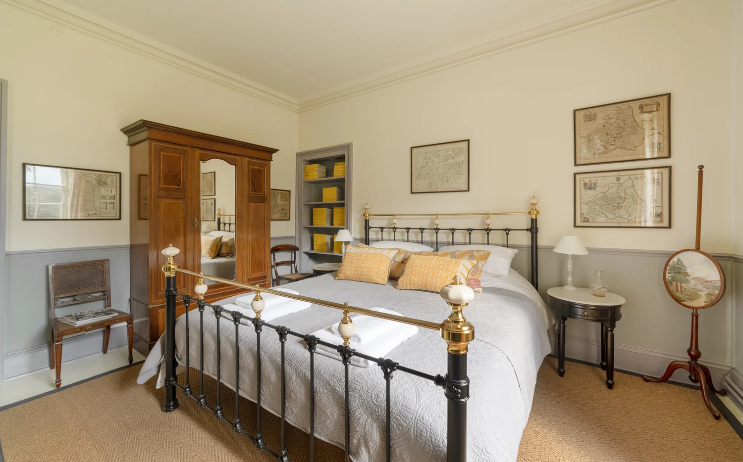 Gallery — Healey Hall