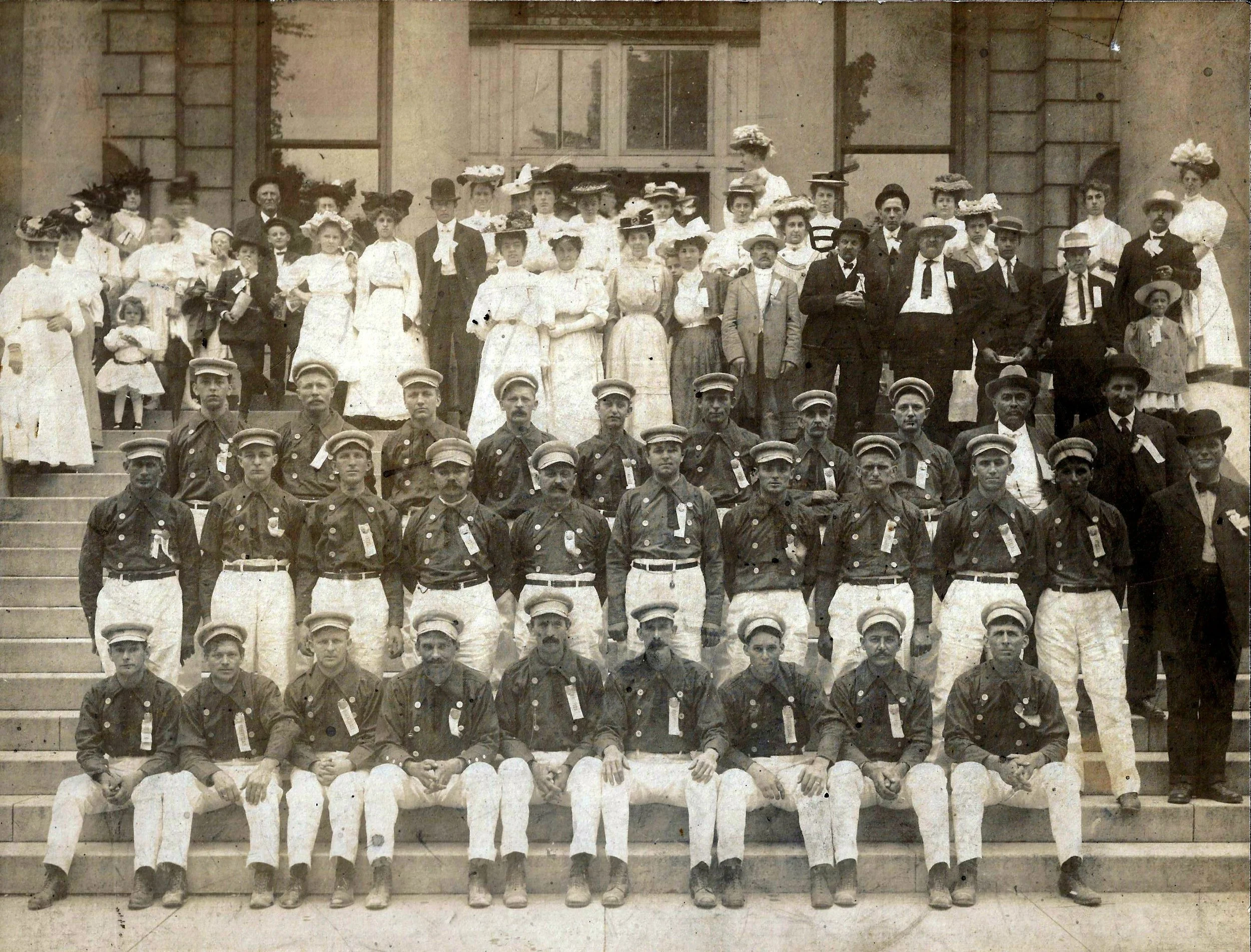 Robertsdale Fire — Whiting-Robertsdale Historical Society