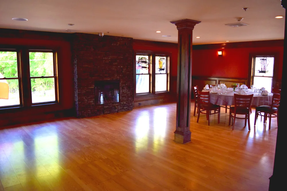 Character's Restaurant and Bar