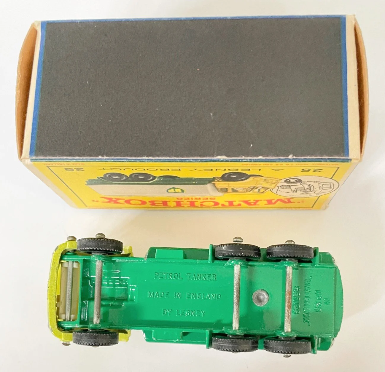Boxed Matchbox 25C3 BP Tanker — Tobias Toys & Trains