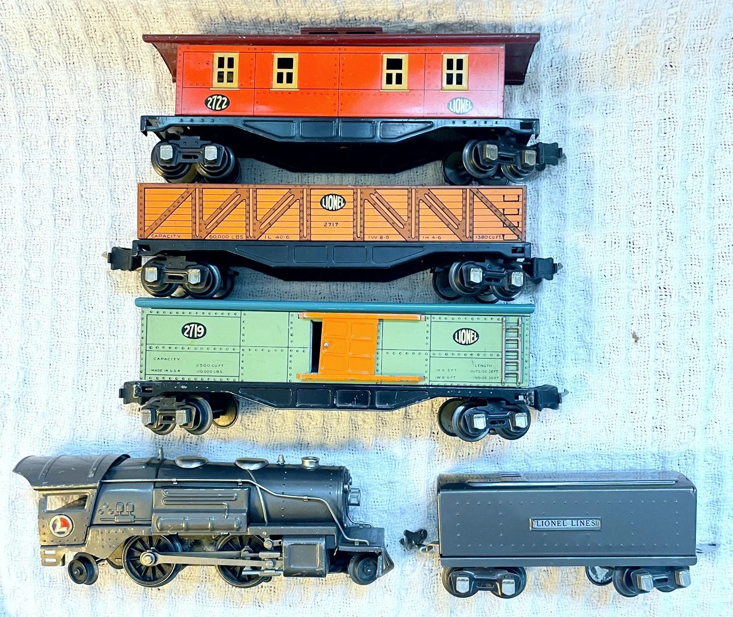 1938 Lionel Red Diamond Fast Freight Set, 3 Boxes — Tobias Toys & Trains