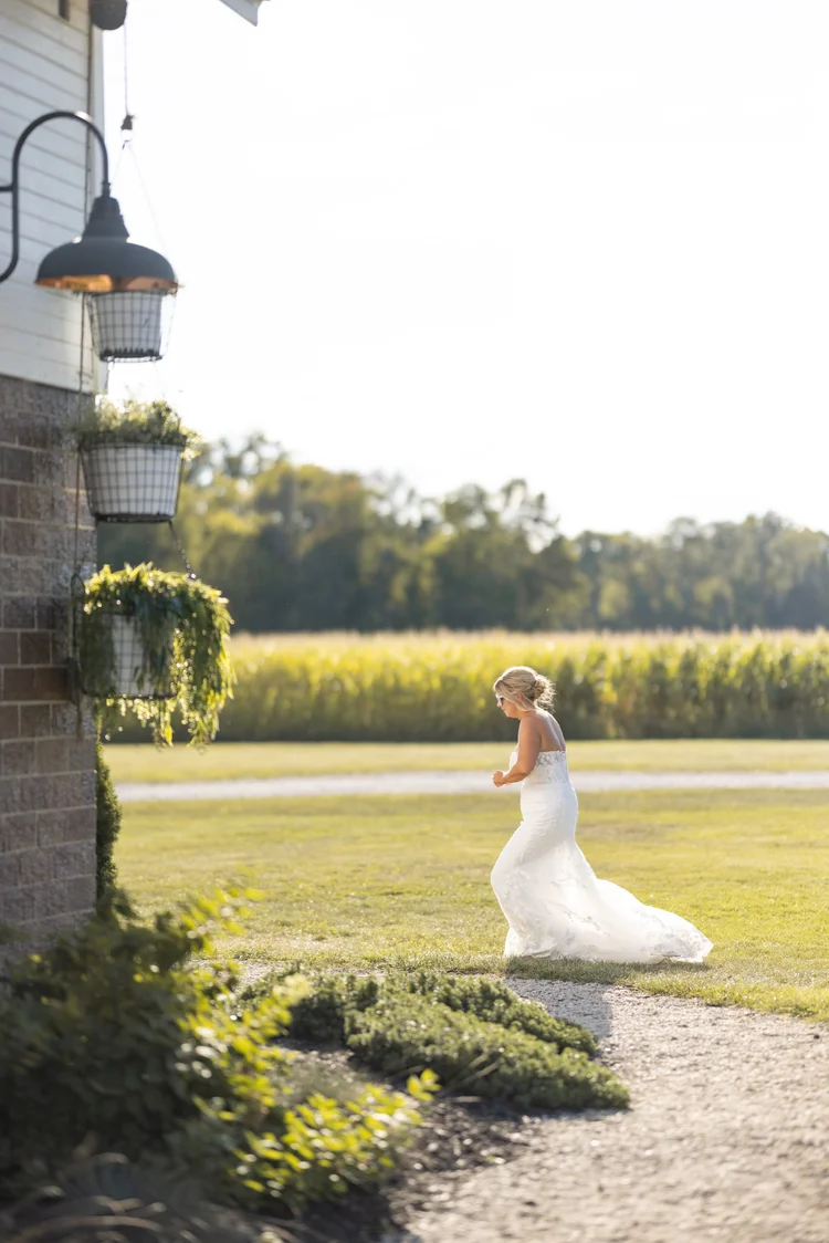 Blossom Barn Venue Photo Gallery — Blossom Barn Venue - Mulberry, IN