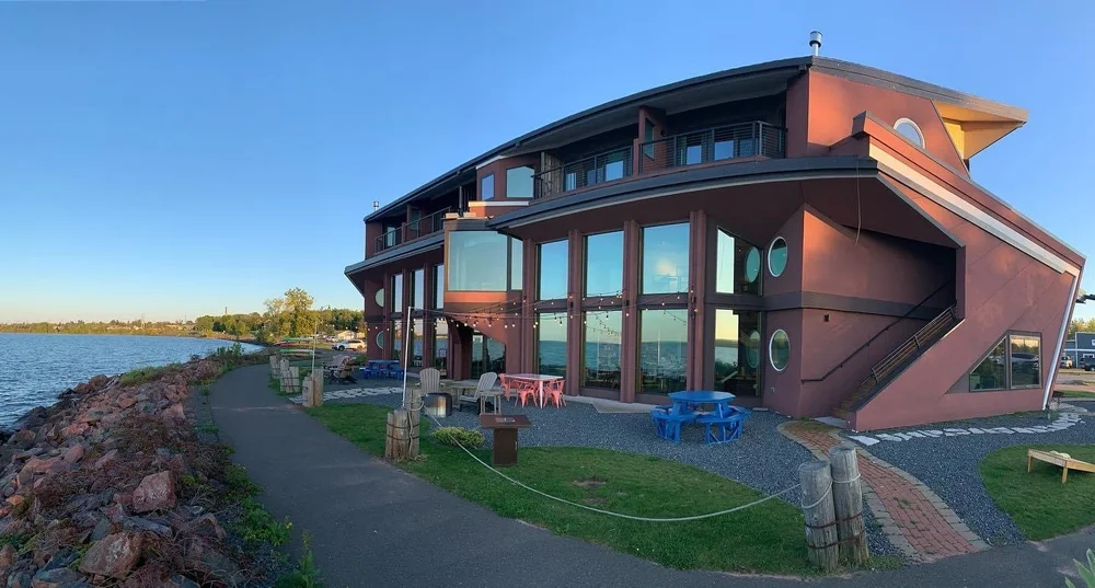 Gallery — Blue Wave Inn