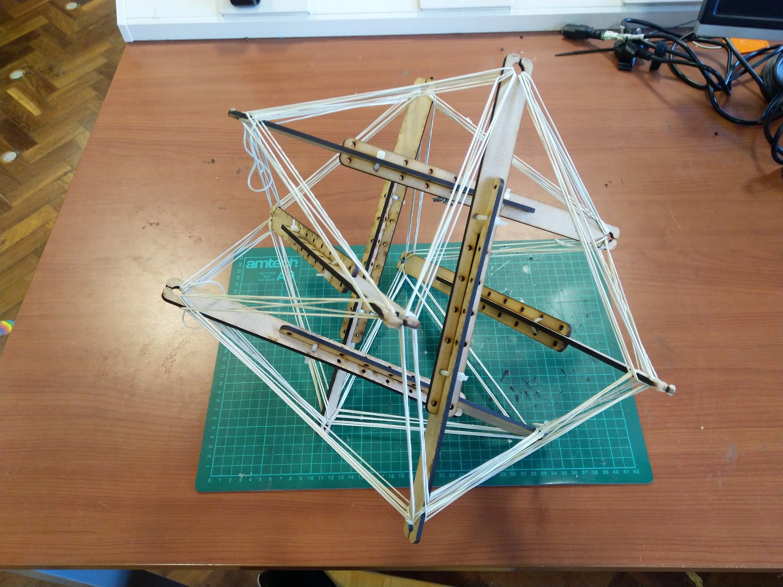 Tensegrity Drones | Hayden Cotgrove