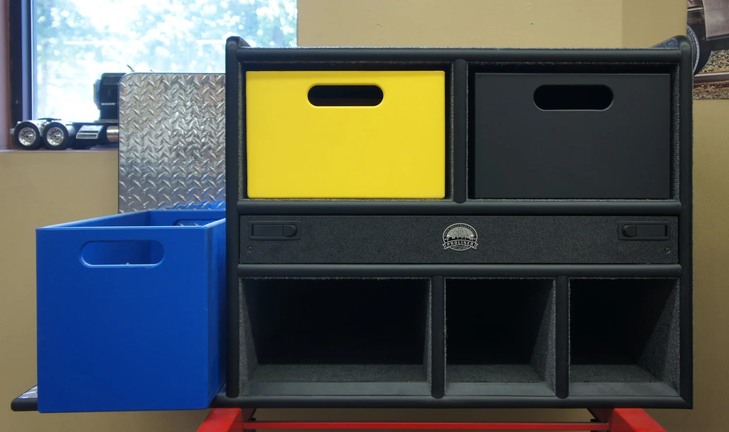 Slide Out Boxes — Proliner Rescue