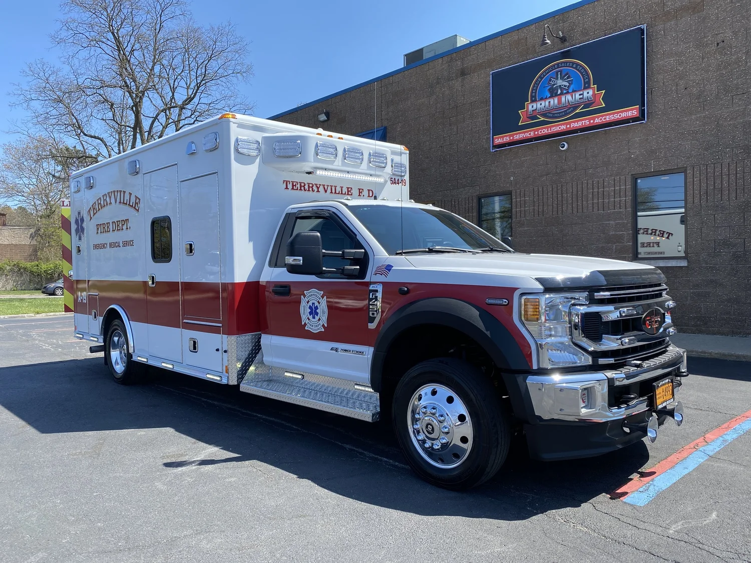 Ambulances — Proliner Rescue