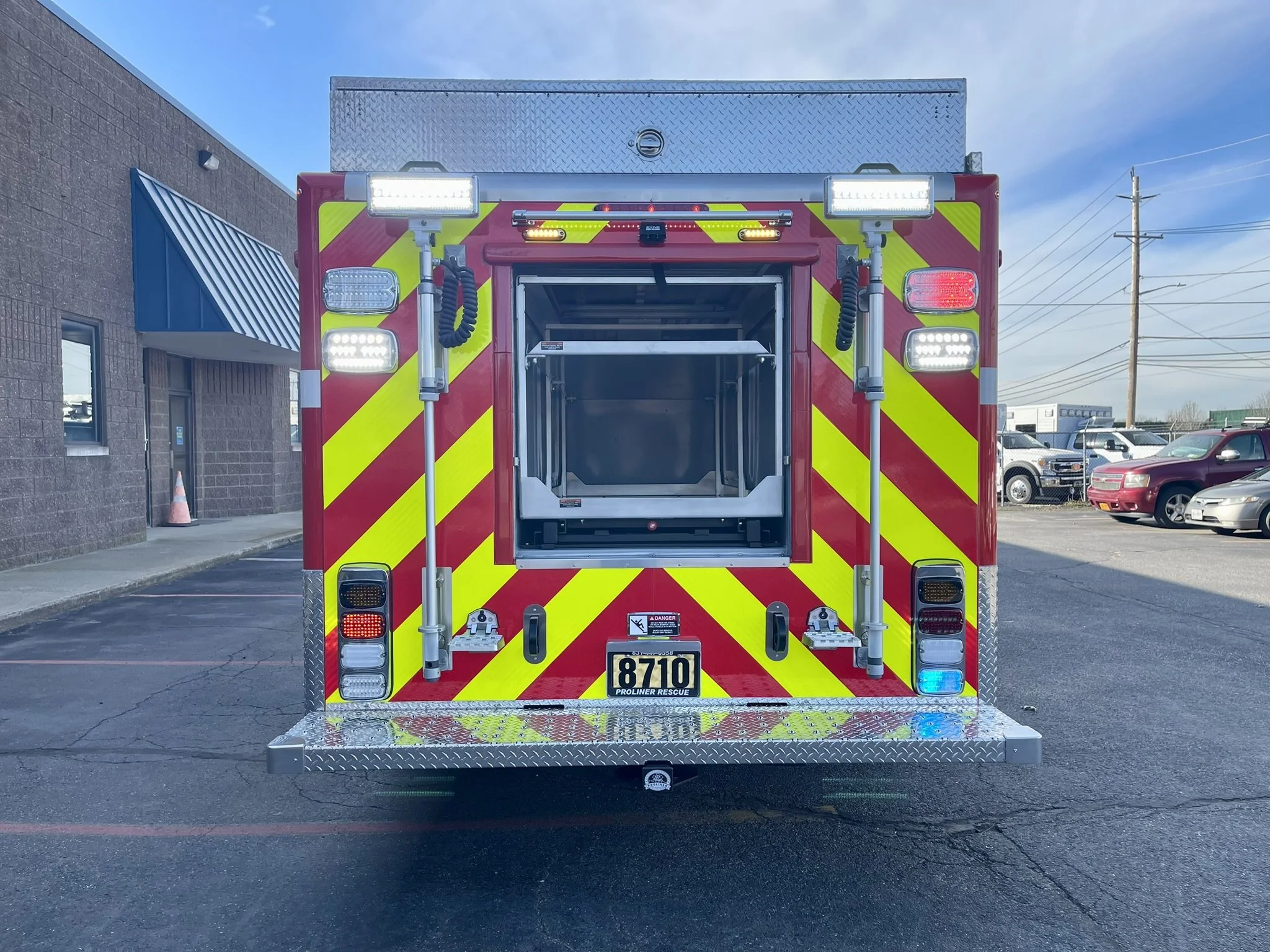 Manhasset Lakeville FD's New Water Rescue Truck — Proliner Rescue