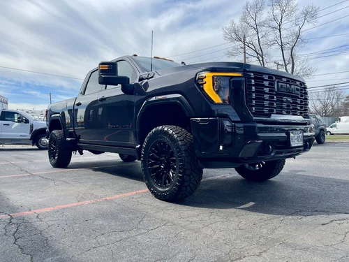 Custom GMC Denali HD Ultimate — Proliner Rescue