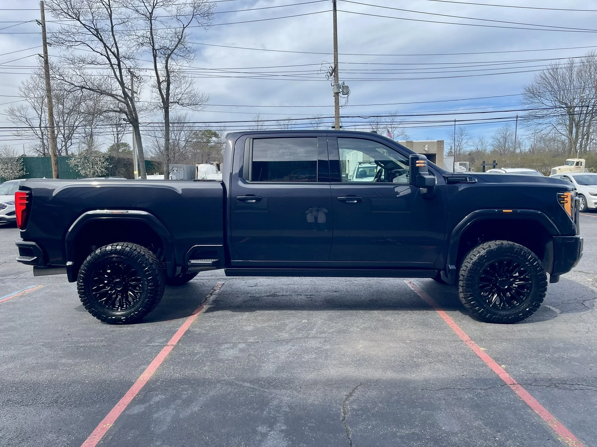Custom GMC Denali HD Ultimate — Proliner Rescue