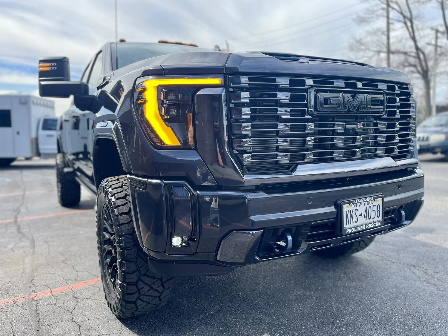 Custom GMC Denali HD Ultimate — Proliner Rescue