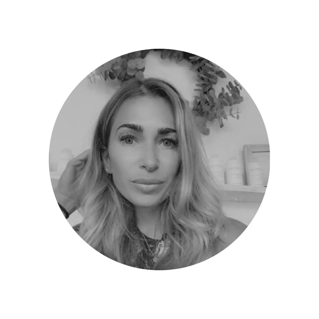 Stylists & Booking — Revival on Main