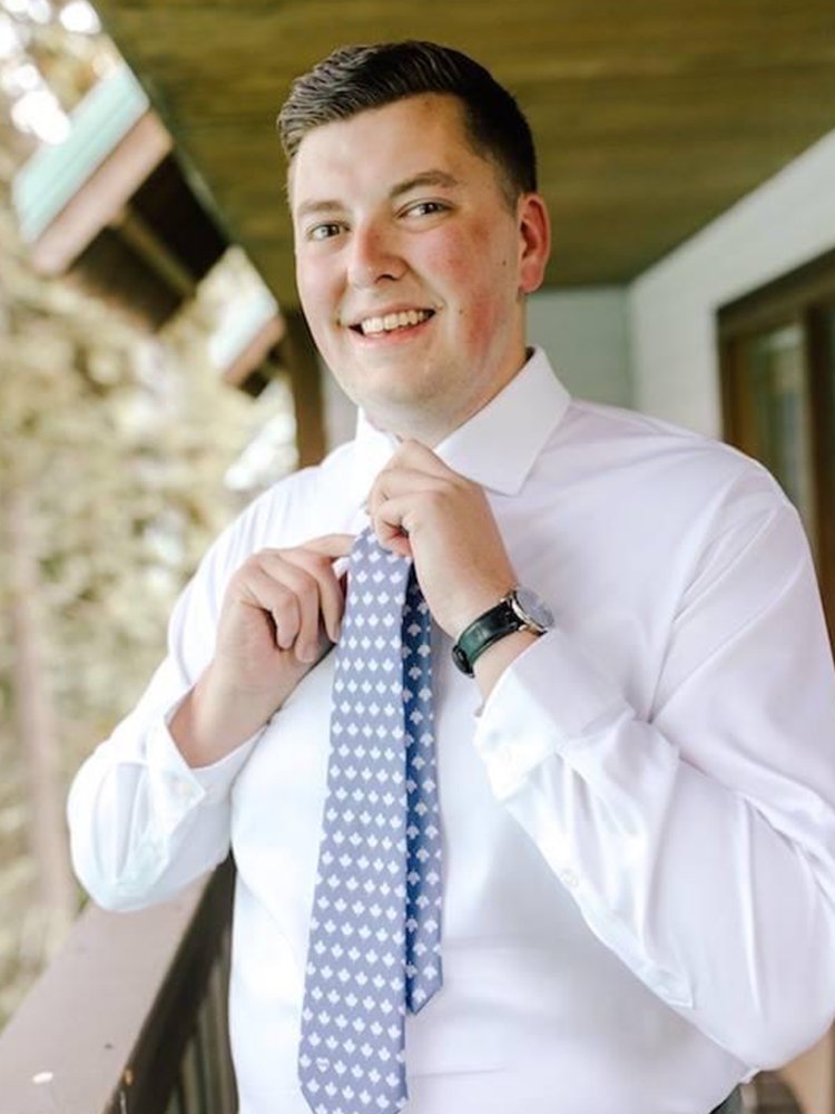 Our Team - Social Media Consultants - AMR Digital Marketing