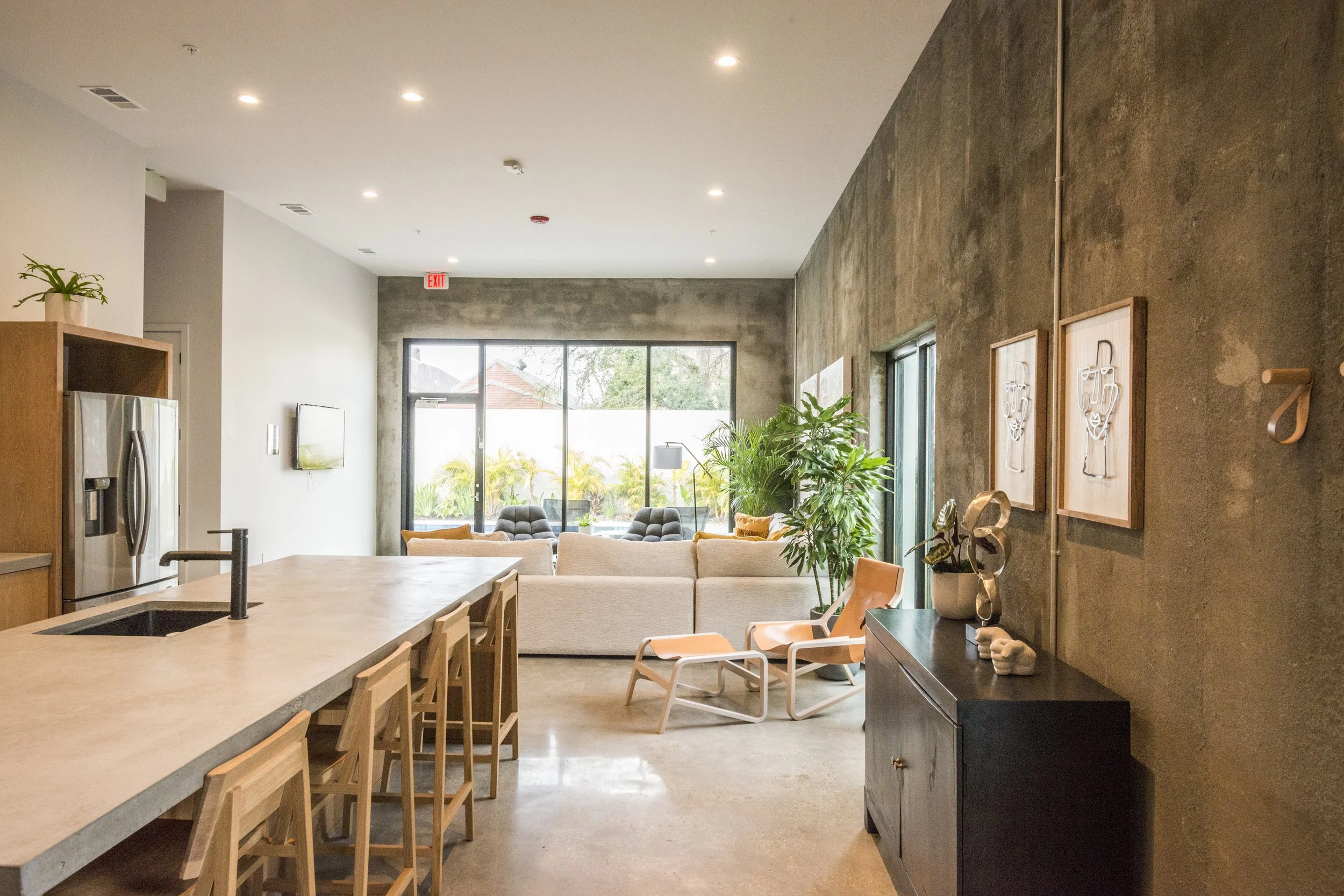 Hotel Claudia — Bell-Butler.com