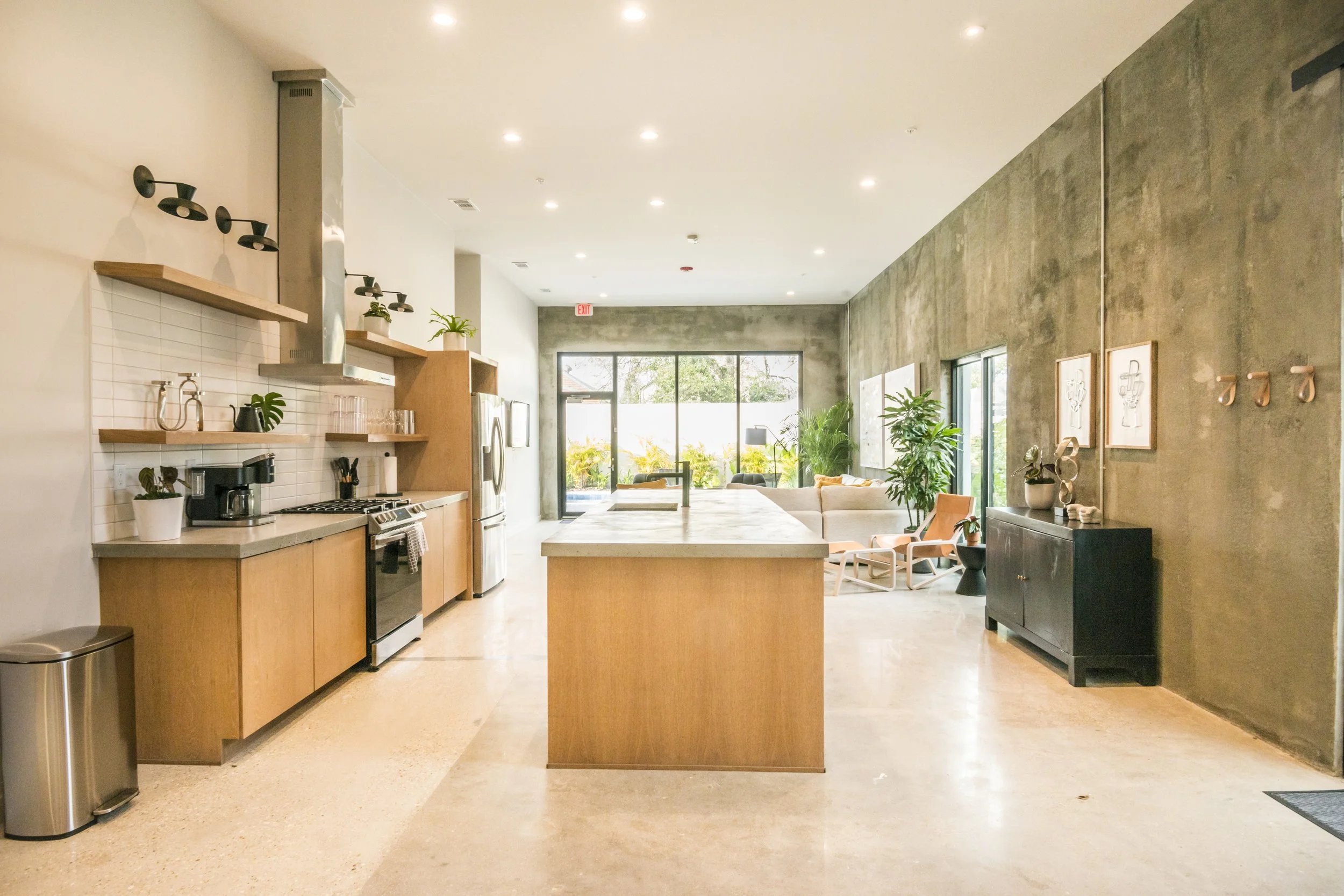 Hotel Claudia — Bell-Butler.com