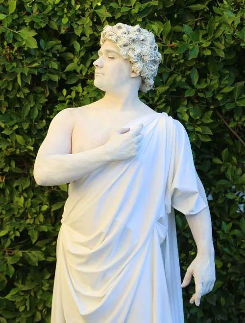 Human Statues — Pantaloon Productions