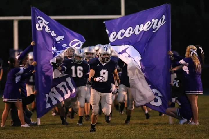 Breakaway Banners — TentPrinting.com