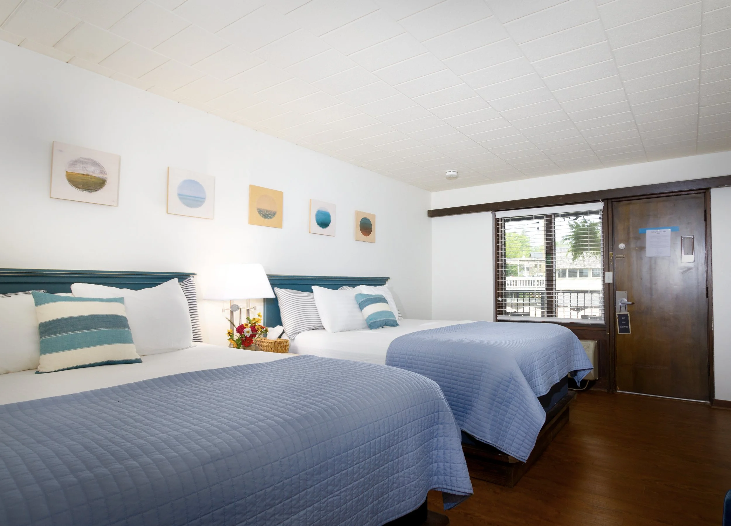 Rooms — Falling Waters Lodge