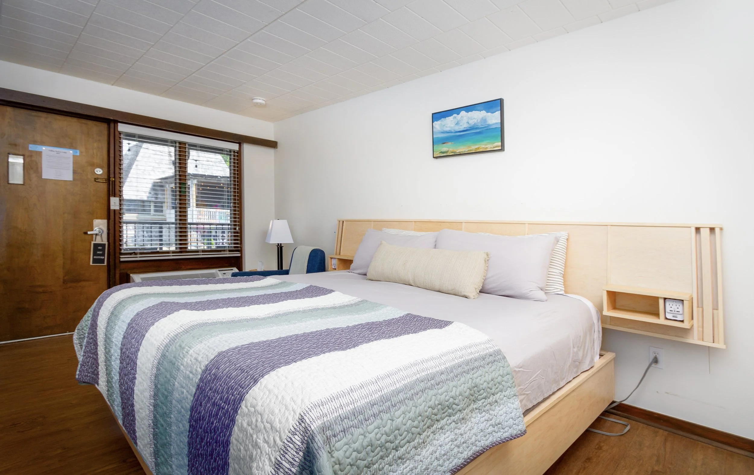 Rooms — Falling Waters Lodge