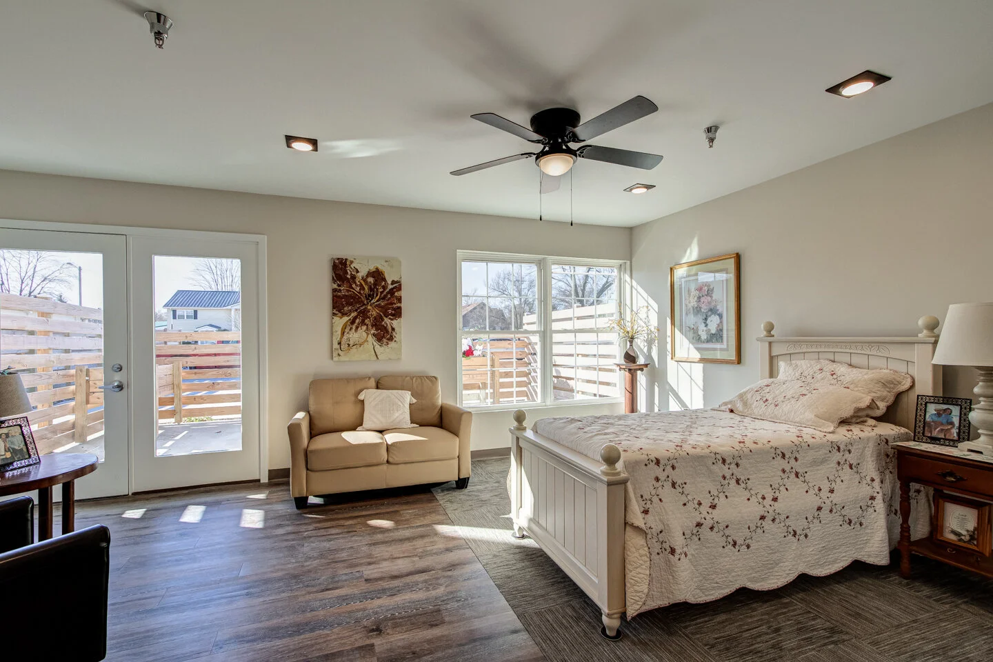 OASIS ASSISTED LIVING — LA+D